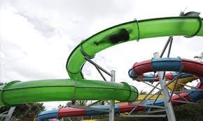 Après deux mois de fermeture temporaire, le Splash N Fun Leisure Park ...