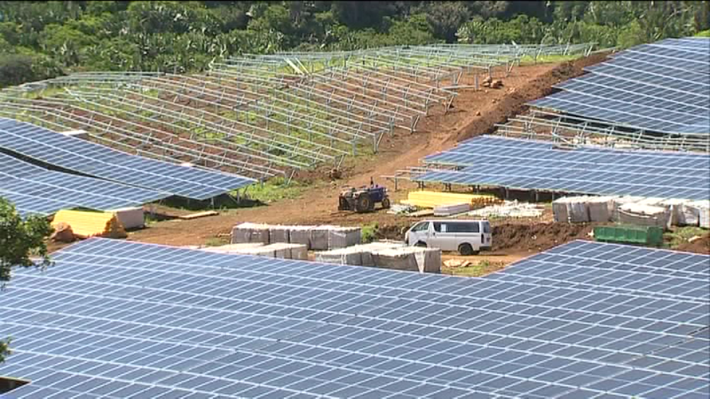 [VIDÉO] Henrietta : investissement de Rs 300 M dans des panneaux ...