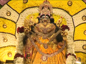 La Timidhee au Veeramakalee Ammen Kovil | Mauritius Broadcasting ...